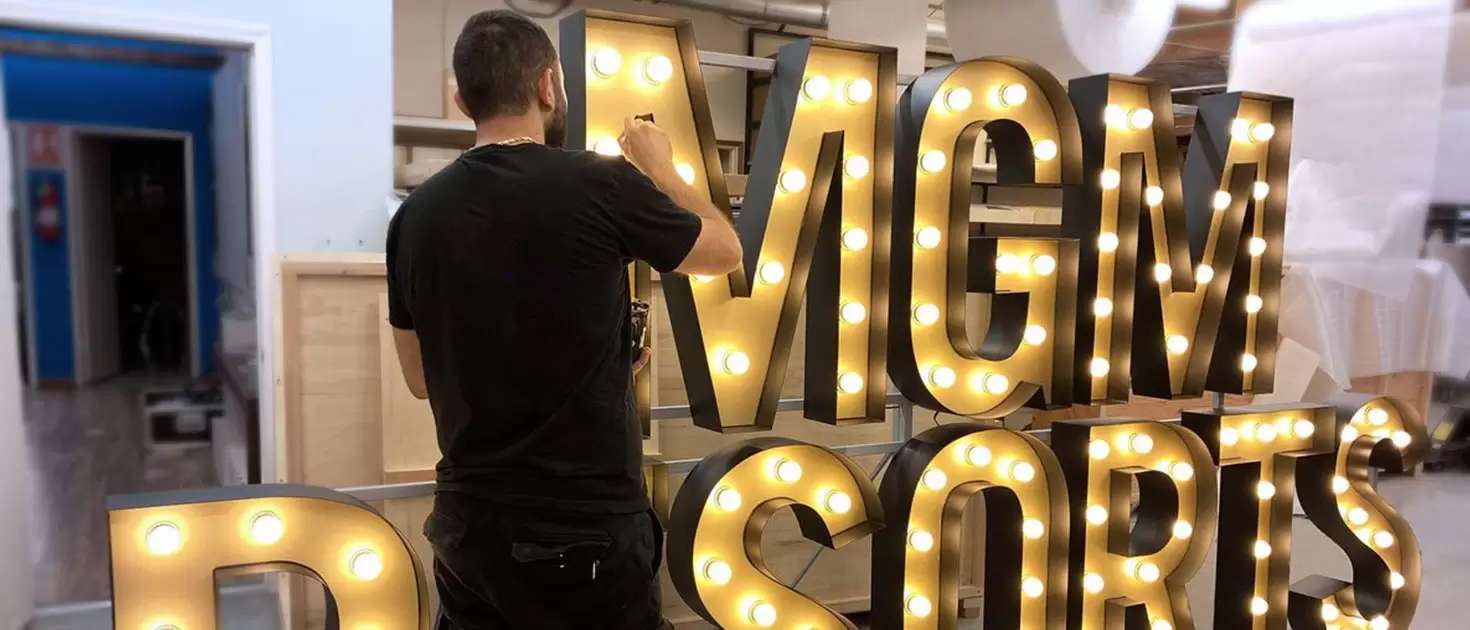 Sign Board Planning to Fixing - A Complete Guide